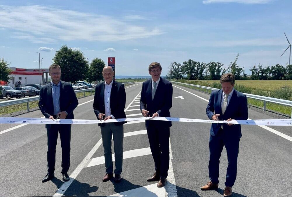 Ředitelství silnic a dálnic dokončilo přestavbu silnice I/53 mezi ...