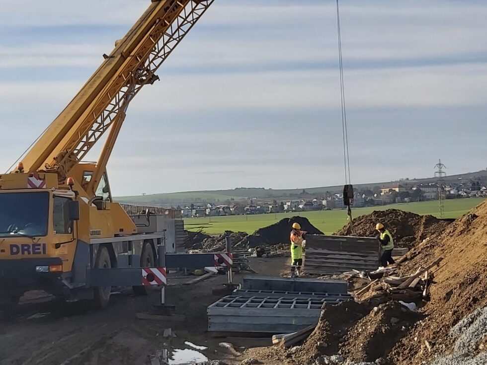 Jak vzniká stokilometrová dálnice D55 z Olomouce do Břeclavi ...